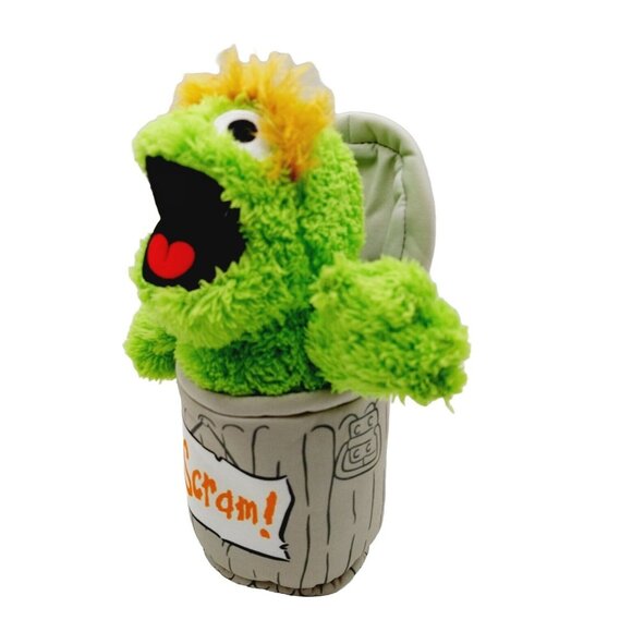 Sesame Street | Toys | Sesame Street Oscar The Grouch Scram Stuffed ...